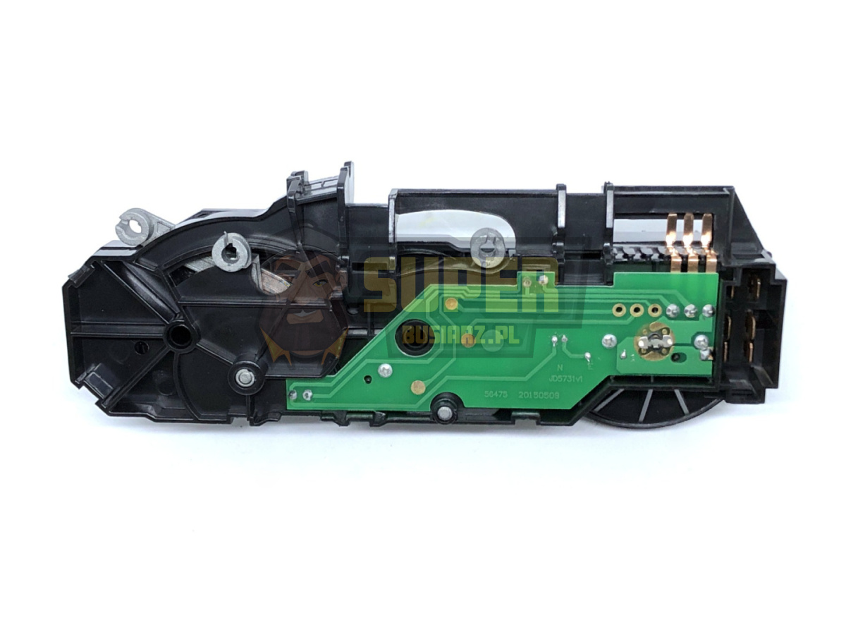 Panel sterowania klimatyzacją > Pyro